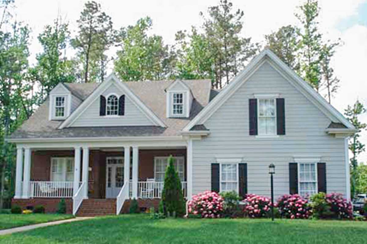 Plan 710074BTZ: Country Cottage with Built-Ins and Bonus