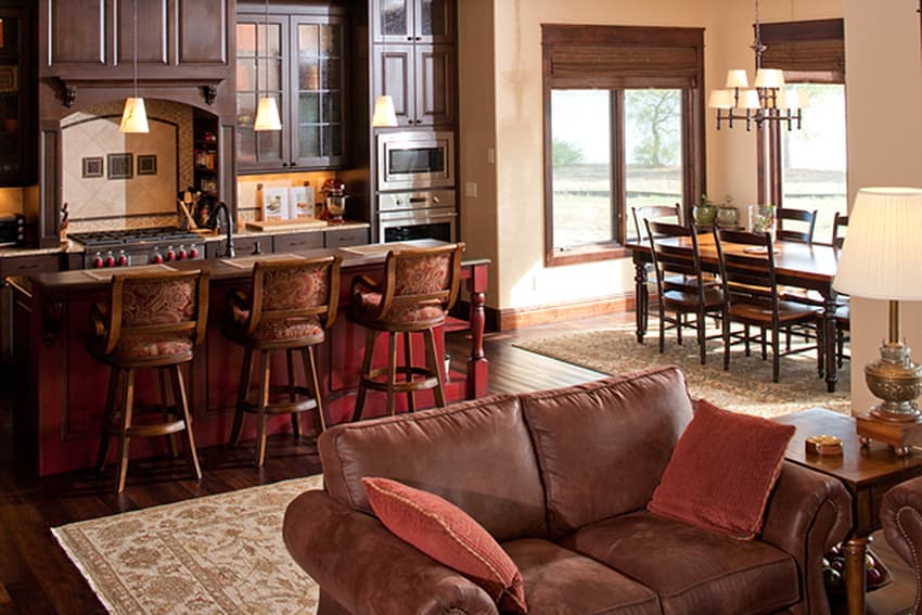 Plan 95004RW: Lower Level Living