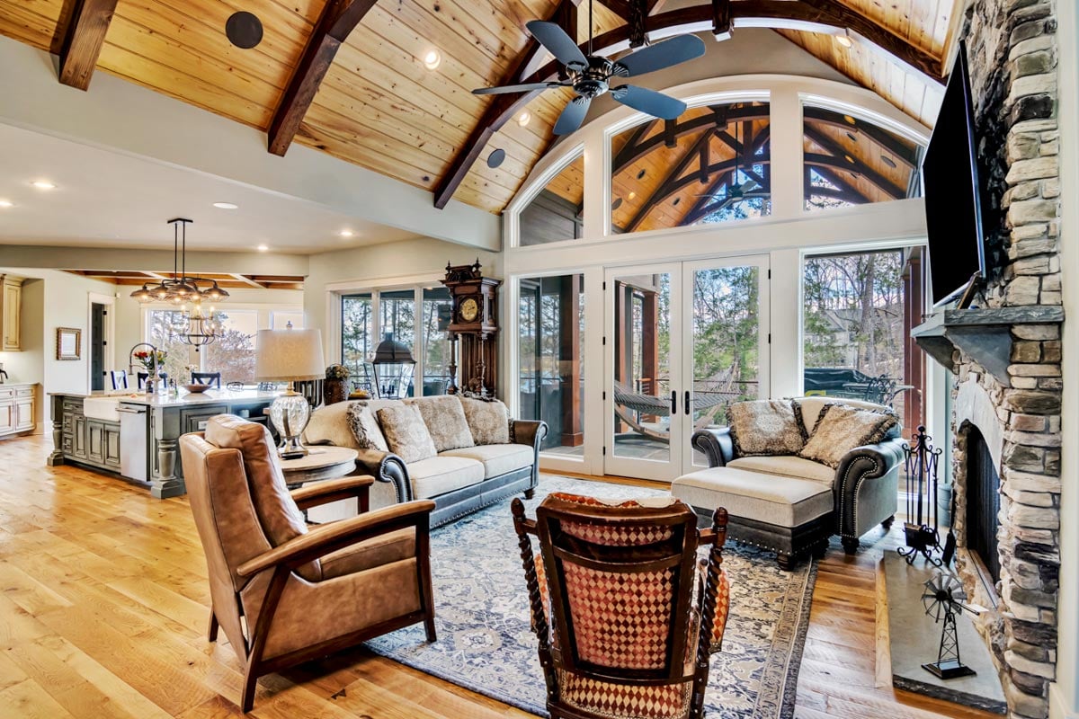 Rustic Craftsman Plan with Walkout Basement - 4042 Sq Ft - 25740GE ...