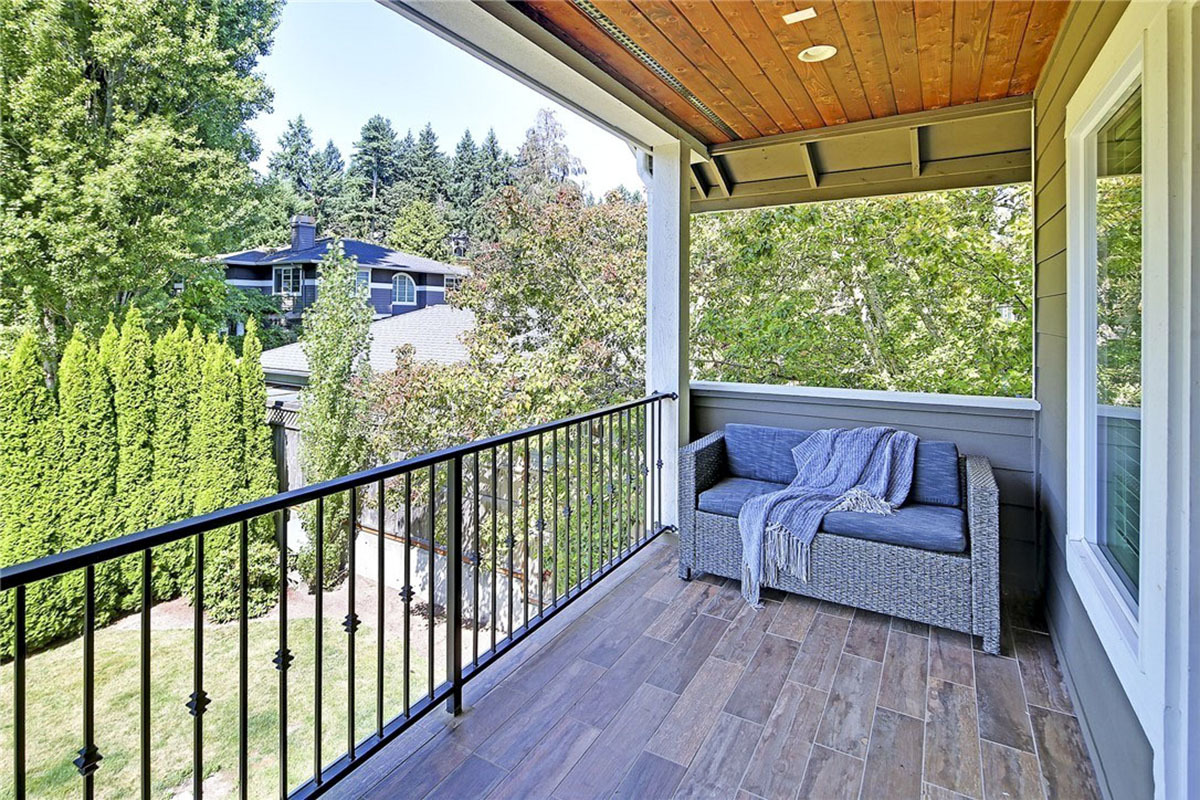 Luxurious Master Suite with Private Deck - 2353JD | Architectural ...