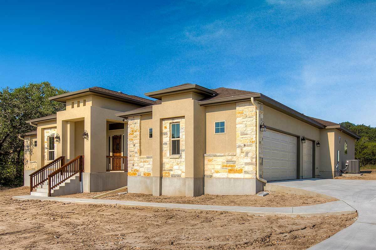 Contemporary Hill Country with Outdoor Living Room - 430021LY ...