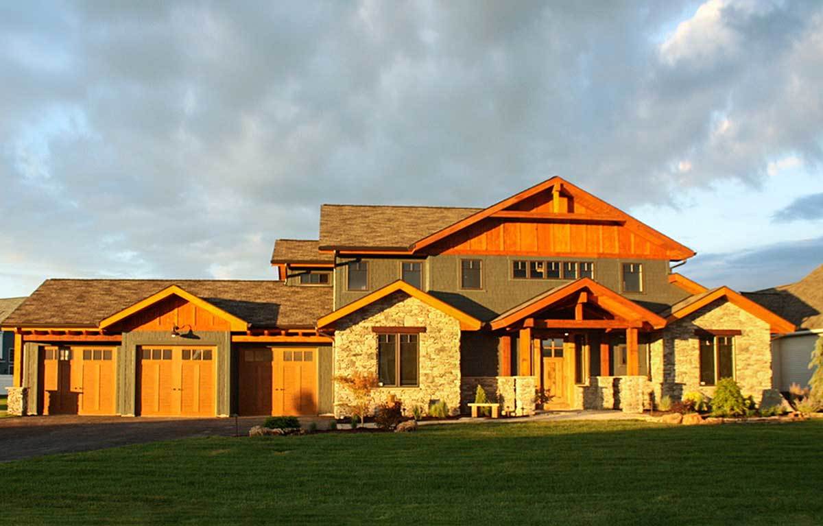 Rugged Craftsman with Indoor and Outdoor Entertaining Spaces ...