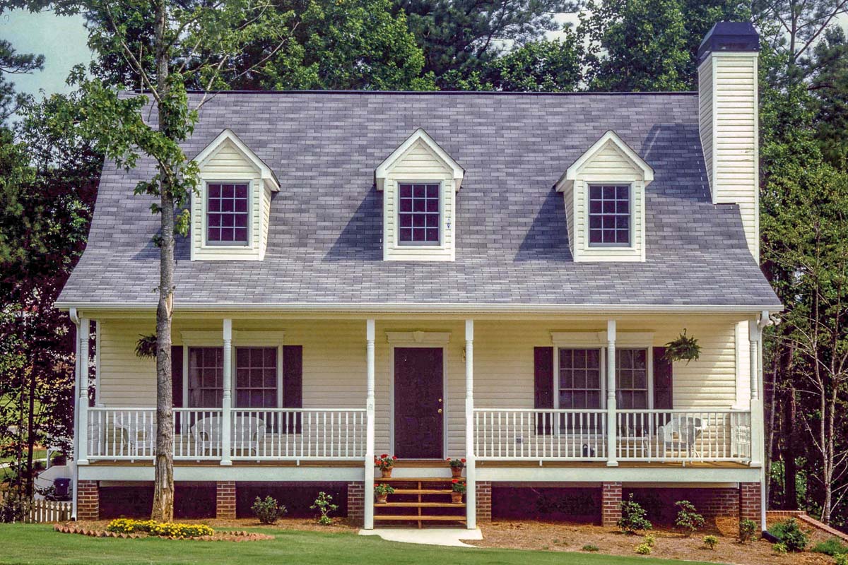 Plan 92105VS: Classic Country Cape With Drive-Under Garage