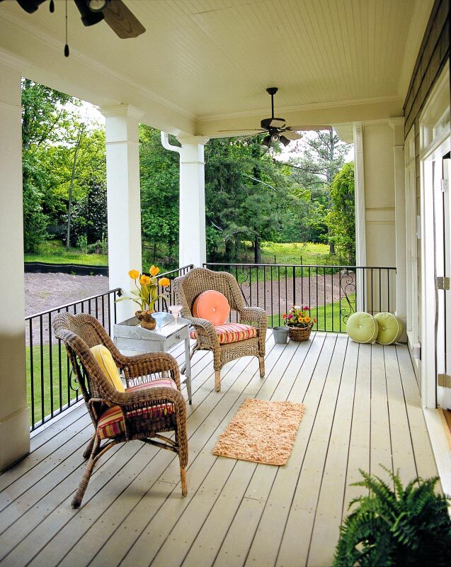Southern Cottage-like House Plan with Vaulted Family and Keeping Rooms ...