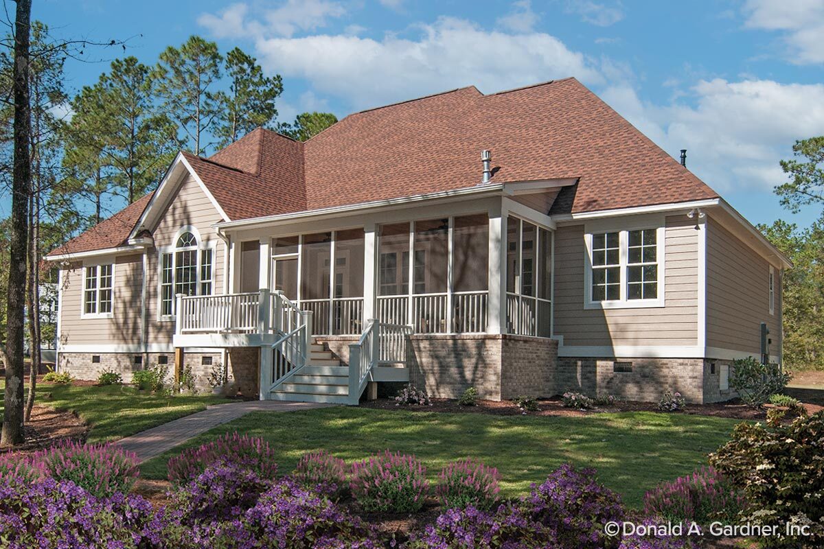 Craftsman Ranch with 17' Cathedral Ceiling and Bonus Expansion Over ...