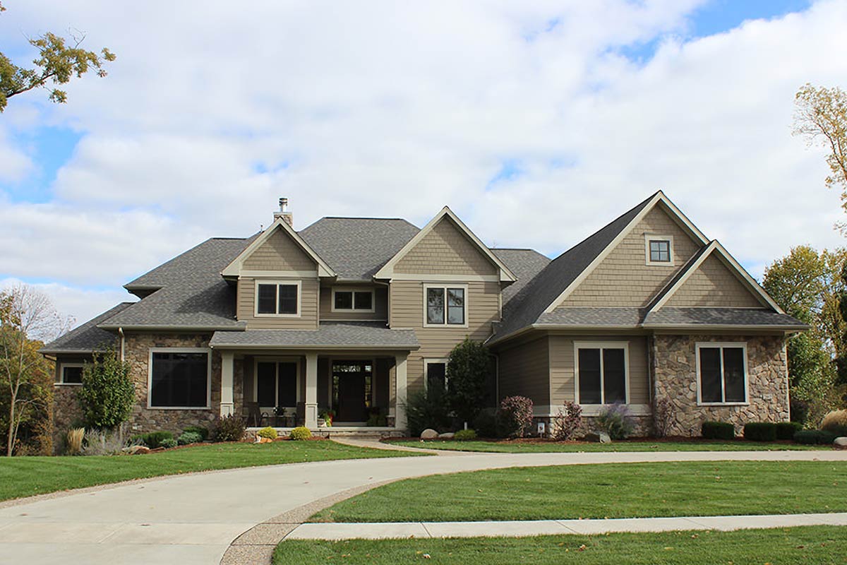 Plan 89897AH: Elegant Master Down House Plan